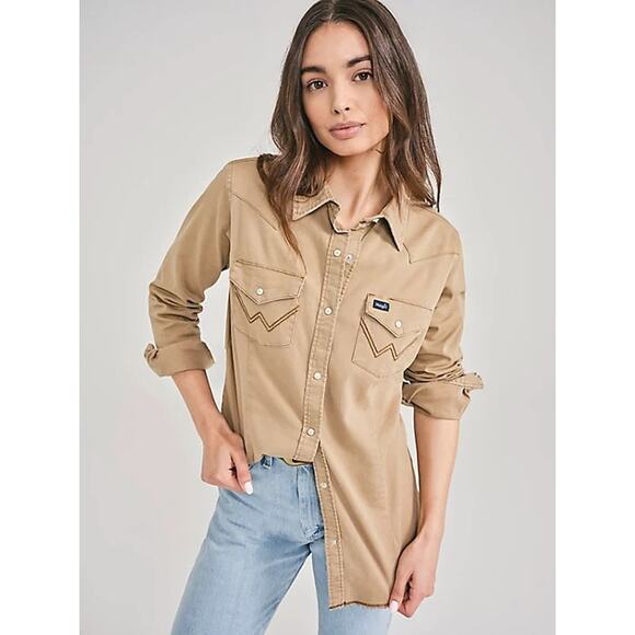 Wrangler | Tops | Nwt Wrangler Long Sleeve Western Snap With Front And Back Yokes Solid Top ...